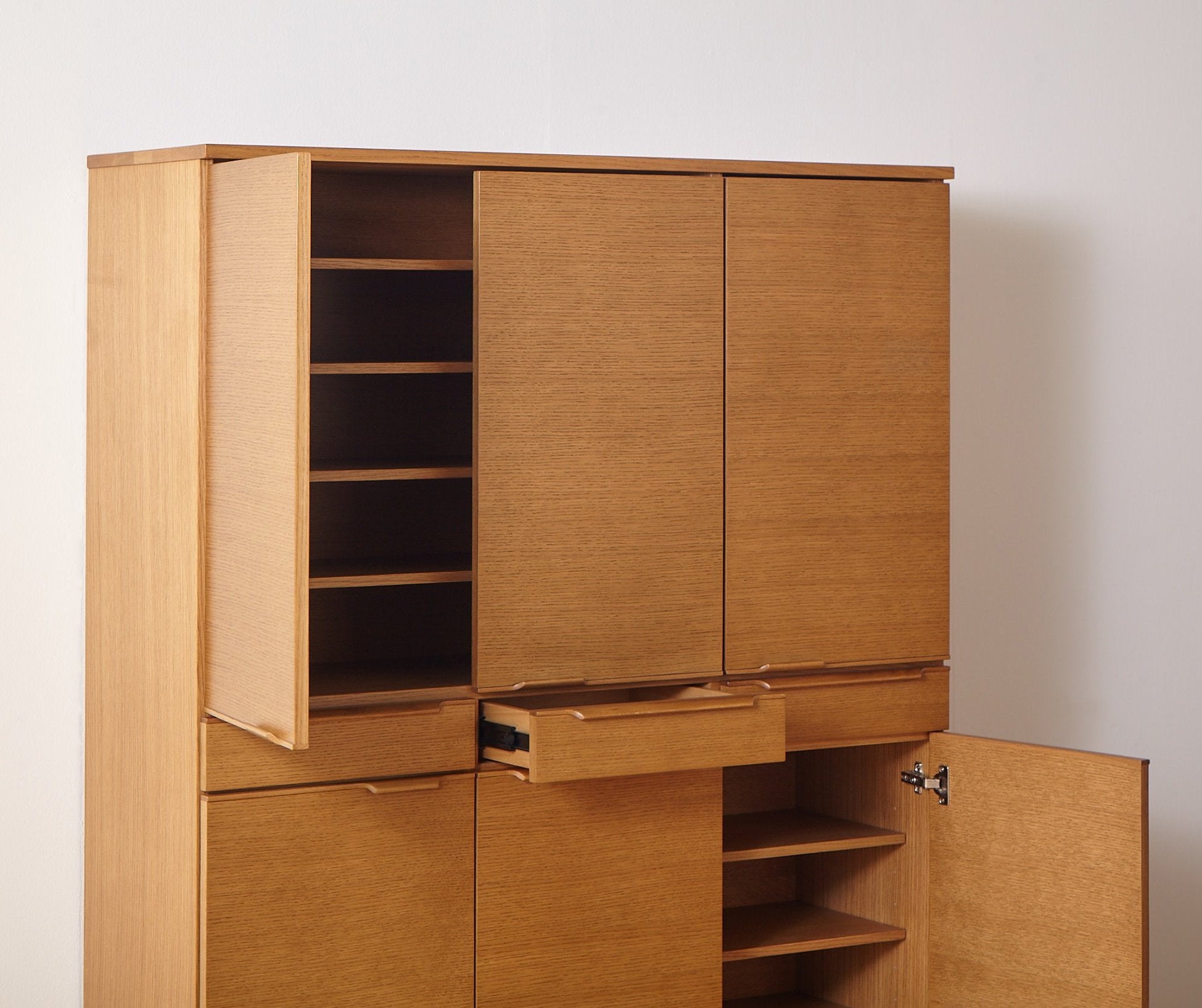 SALA Cabinet HIGH – ALOT Living Limited
